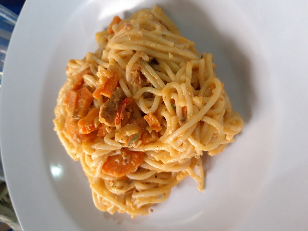 Spaghetti saos spesial - Nutrilite Indonesia